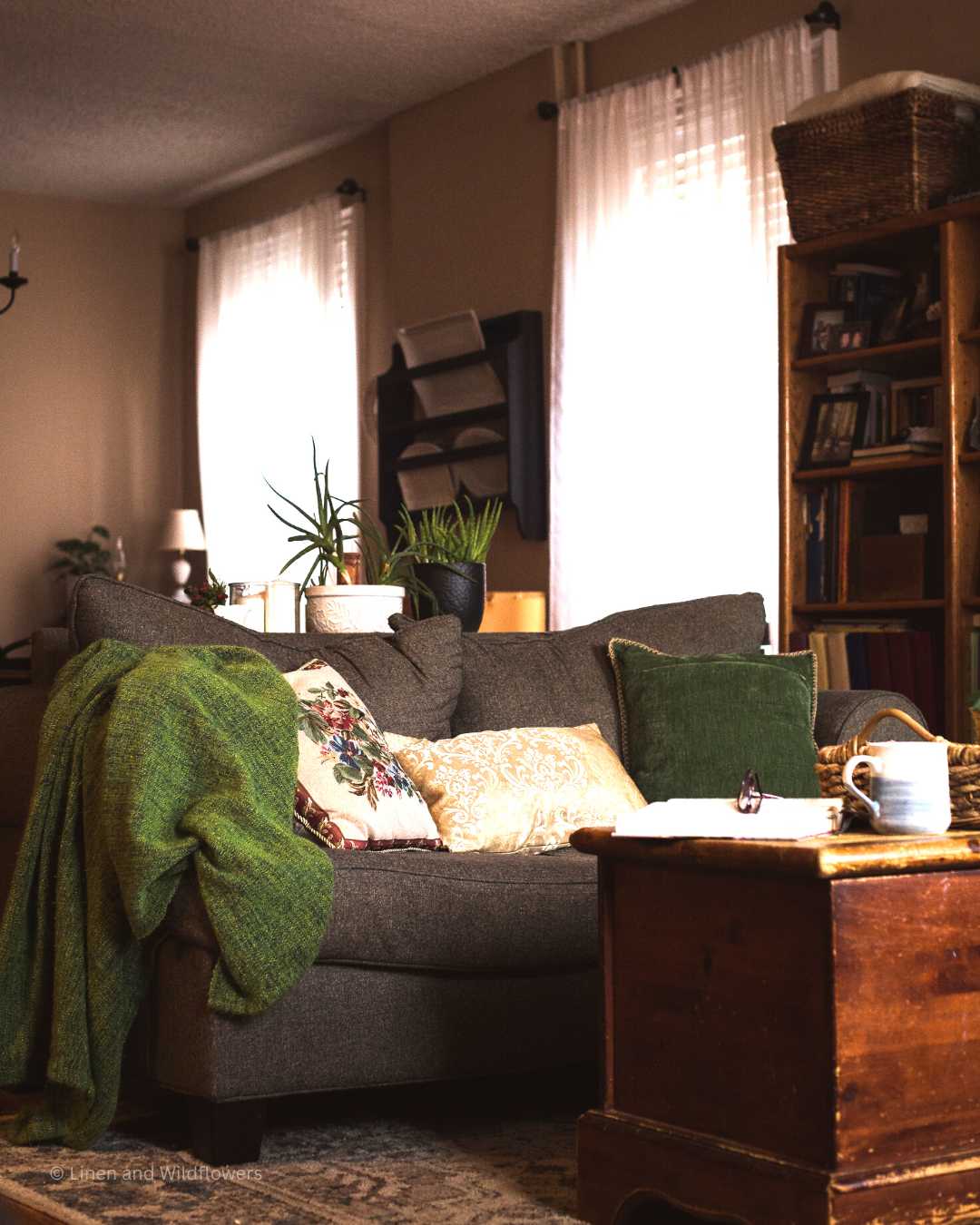 8 tips for Timeless Decor · Linen & Wildflowers