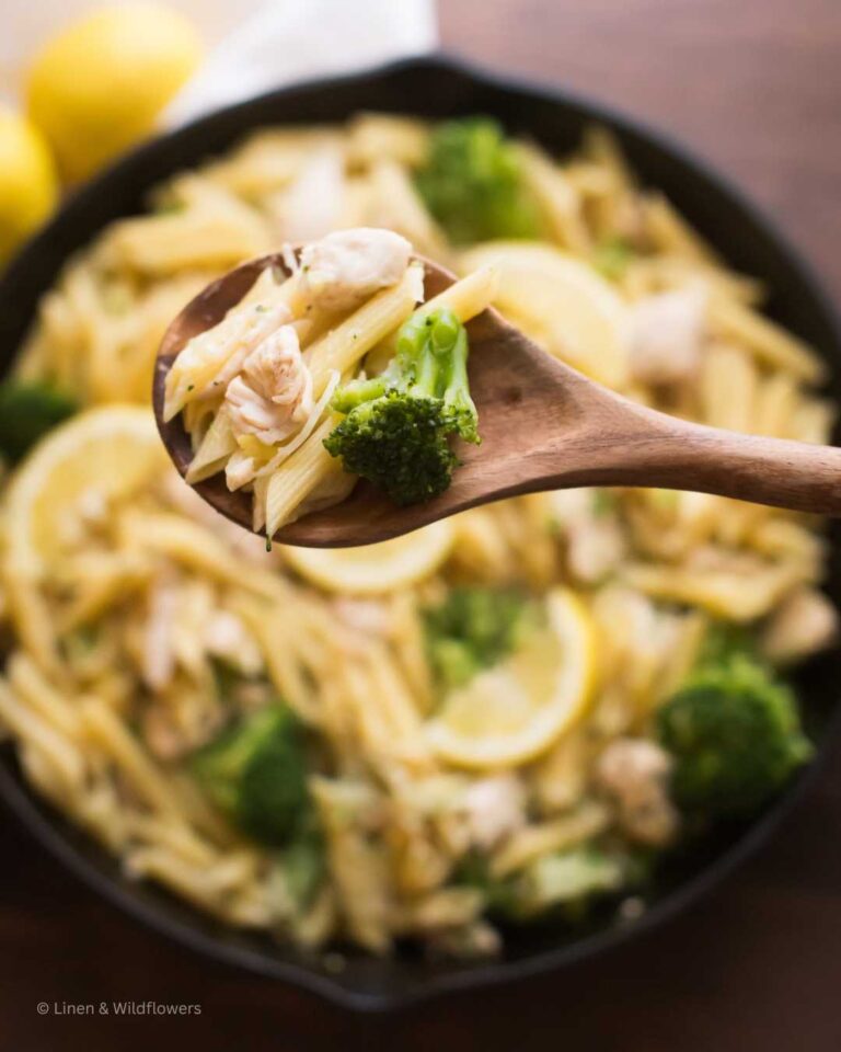 Lemon Garlic Chicken Penne Pasta Recipe · Linen & Wildflowers