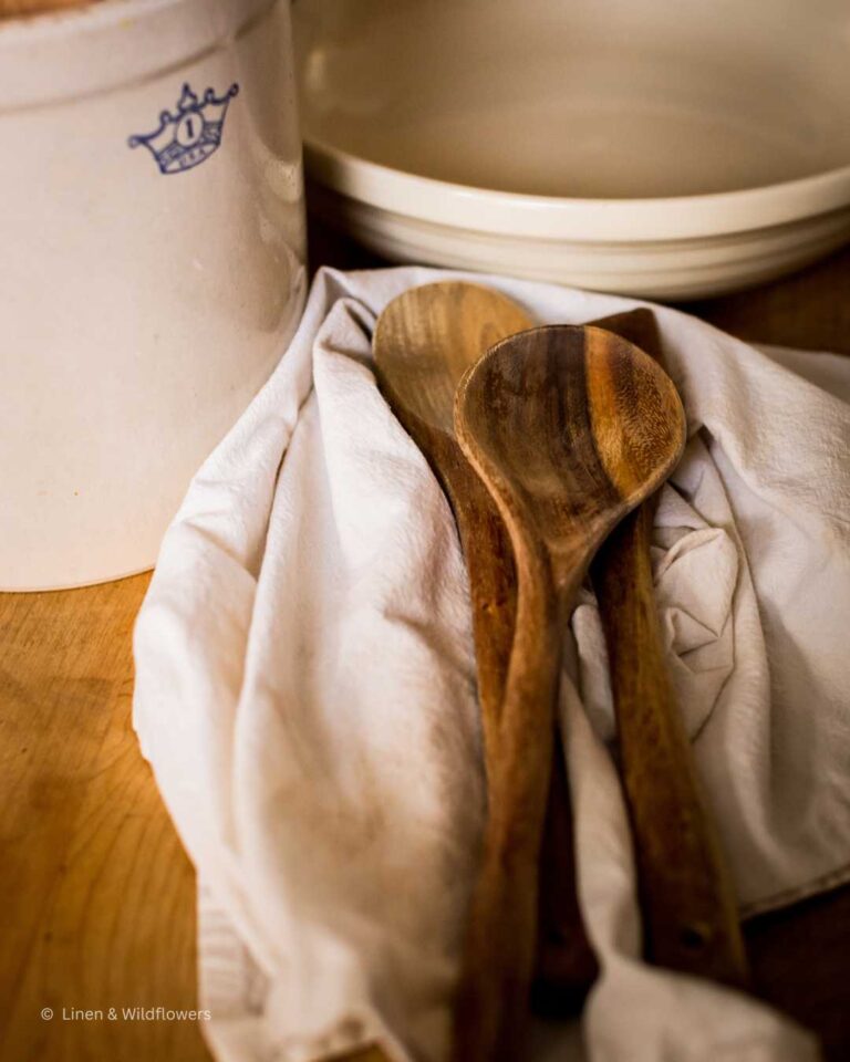 How to Clean & Sanitize Wood Utensils · Linen & Wildflowers