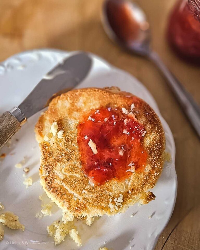 Easy Southern Fried Cornbread Recipe · Linen & Wildflowers