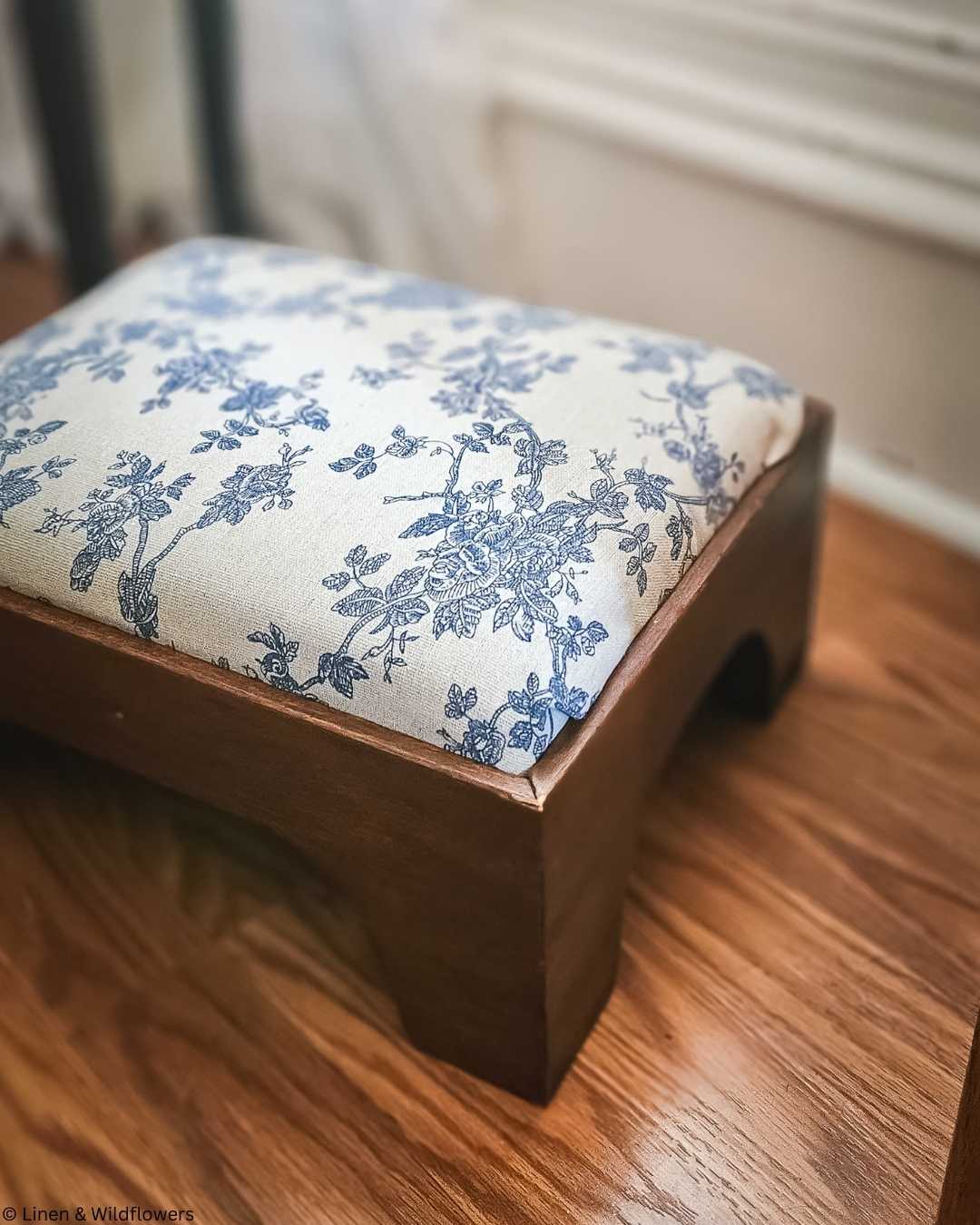How to Reupholster An Old Footstool - Easy DIY · Linen & Wildflowers